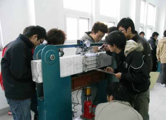 结构工程实验室